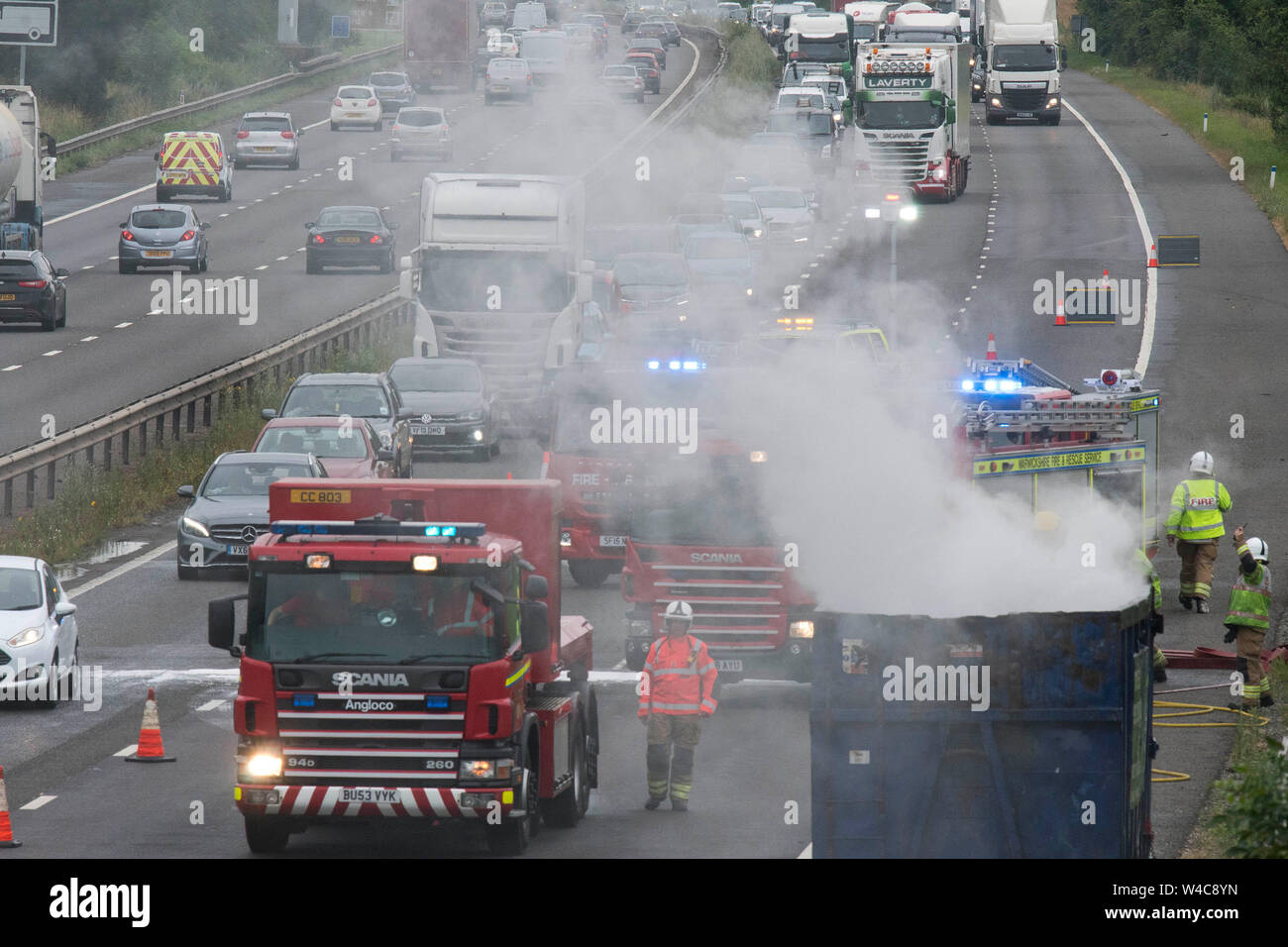 Traffic stops on the M40 Motorway nr Warwick whilst emergency services ...