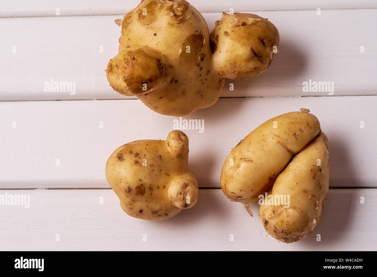 Curved potatoes hi-res stock photography and images - Alamy
