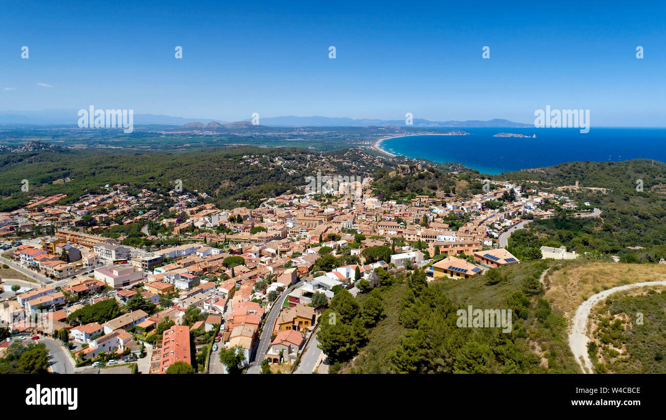 Begur castle hi-res stock photography and images - Alamy