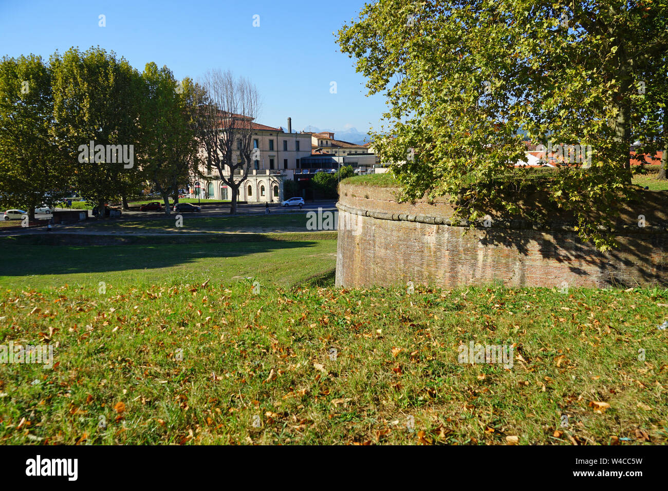 View of the landmark Renaissance city walls in Lucca, a historic city ...