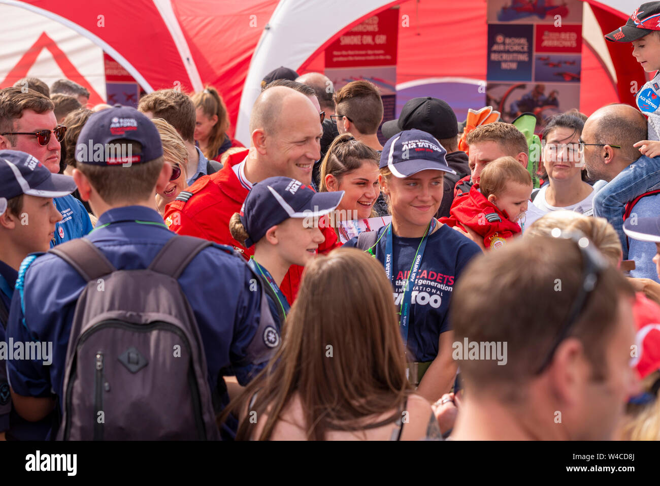Flt Lt Dan Lowes Red Arrows pilot signing autographs and meeting fans ...