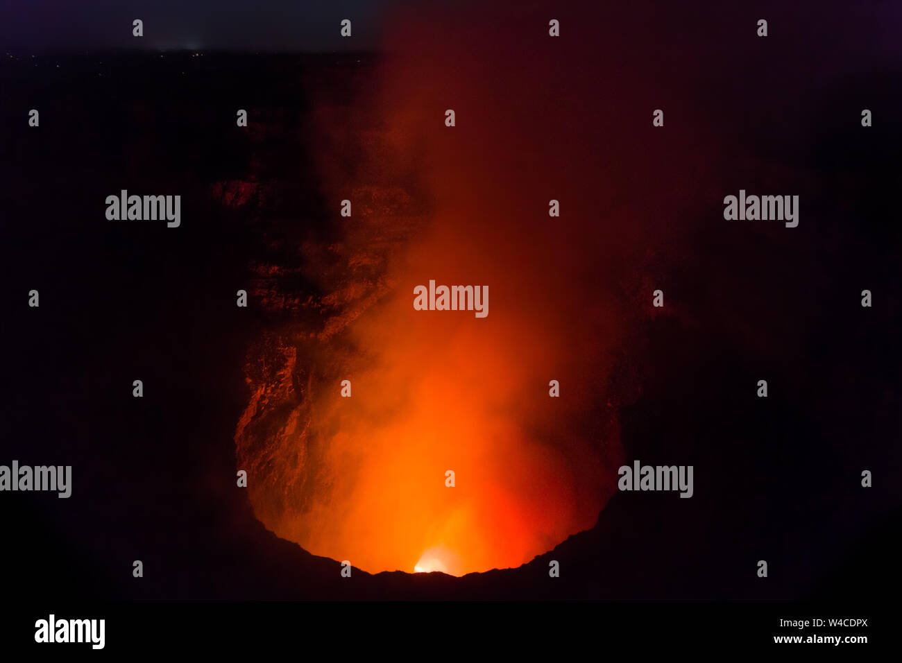 Massaya Volcano eruption in Nicaragua Stock Photo - Alamy