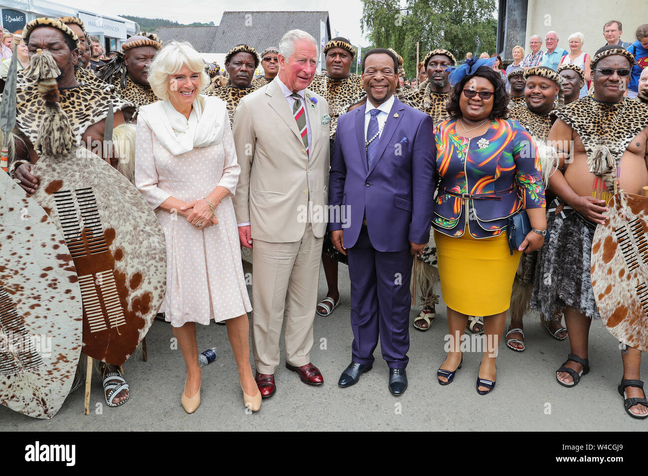 The Prince of Wales and Duchess of Cornwall meet King Goodwill and ...