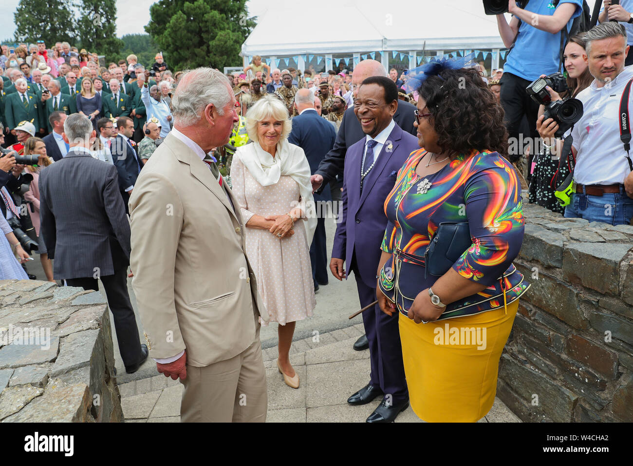 The Prince of Wales and Duchess of Cornwall meet King Goodwill and ...