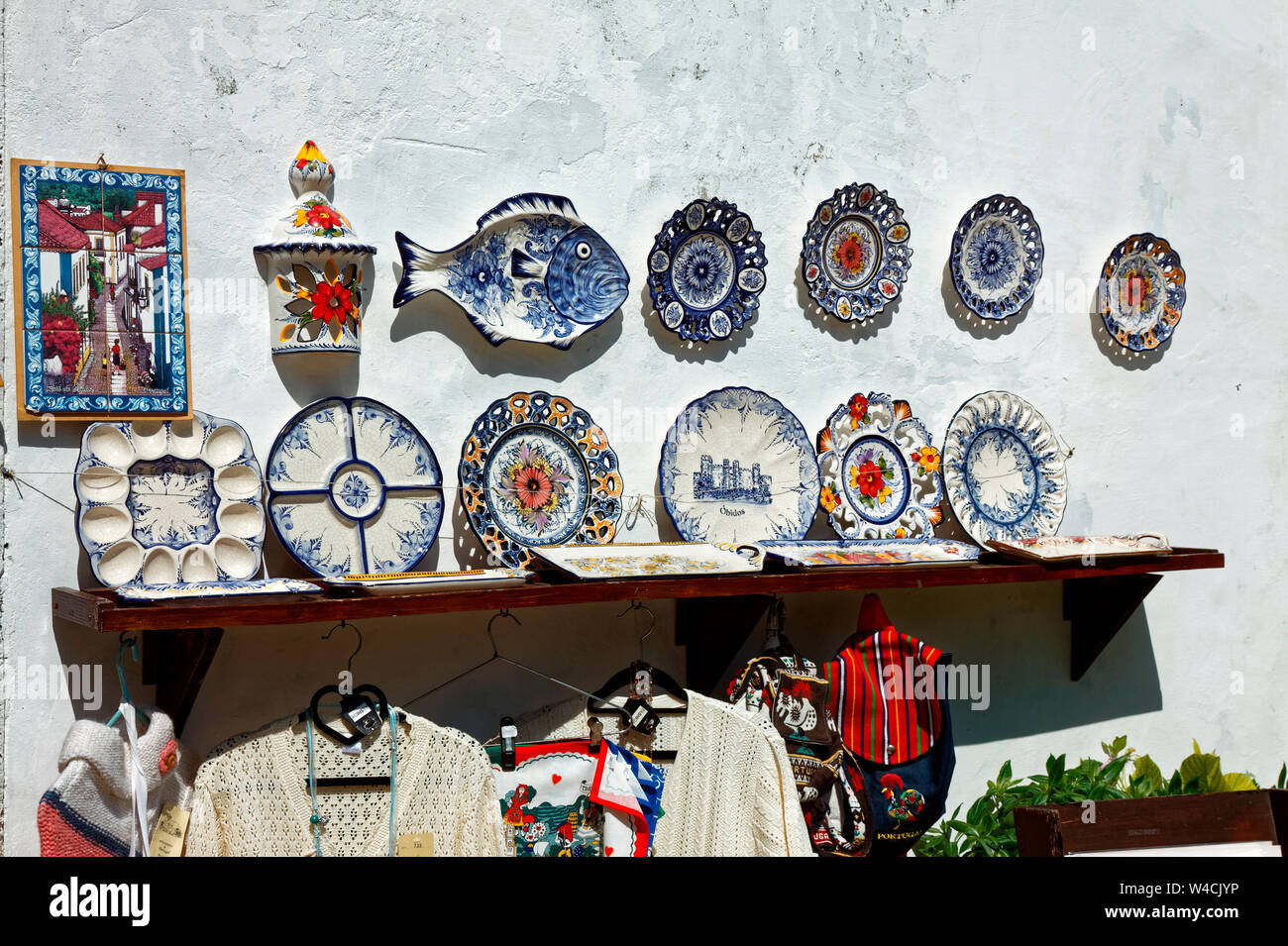 Portuguese Ceramics High Resolution Stock Photography and Images - Alamy