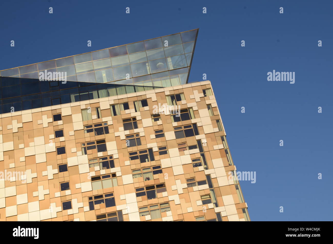 Modern birmingham city centre architecture hi-res stock photography and ...