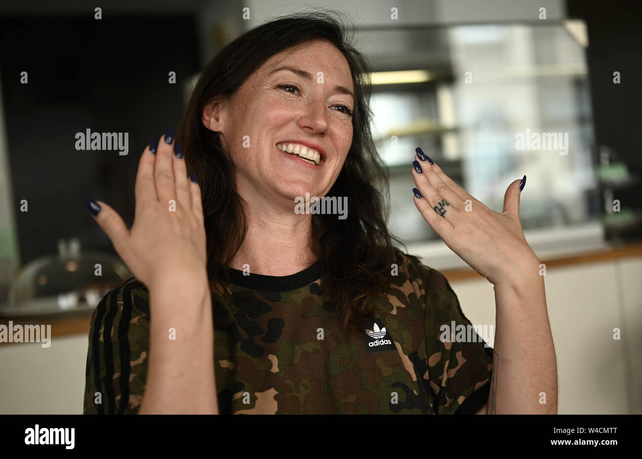 Charlotte kaiser hi-res stock photography and images - Alamy