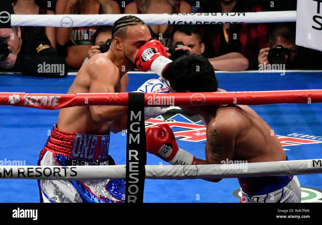 Keith thurman pacquiao hi-res stock photography and images - Alamy