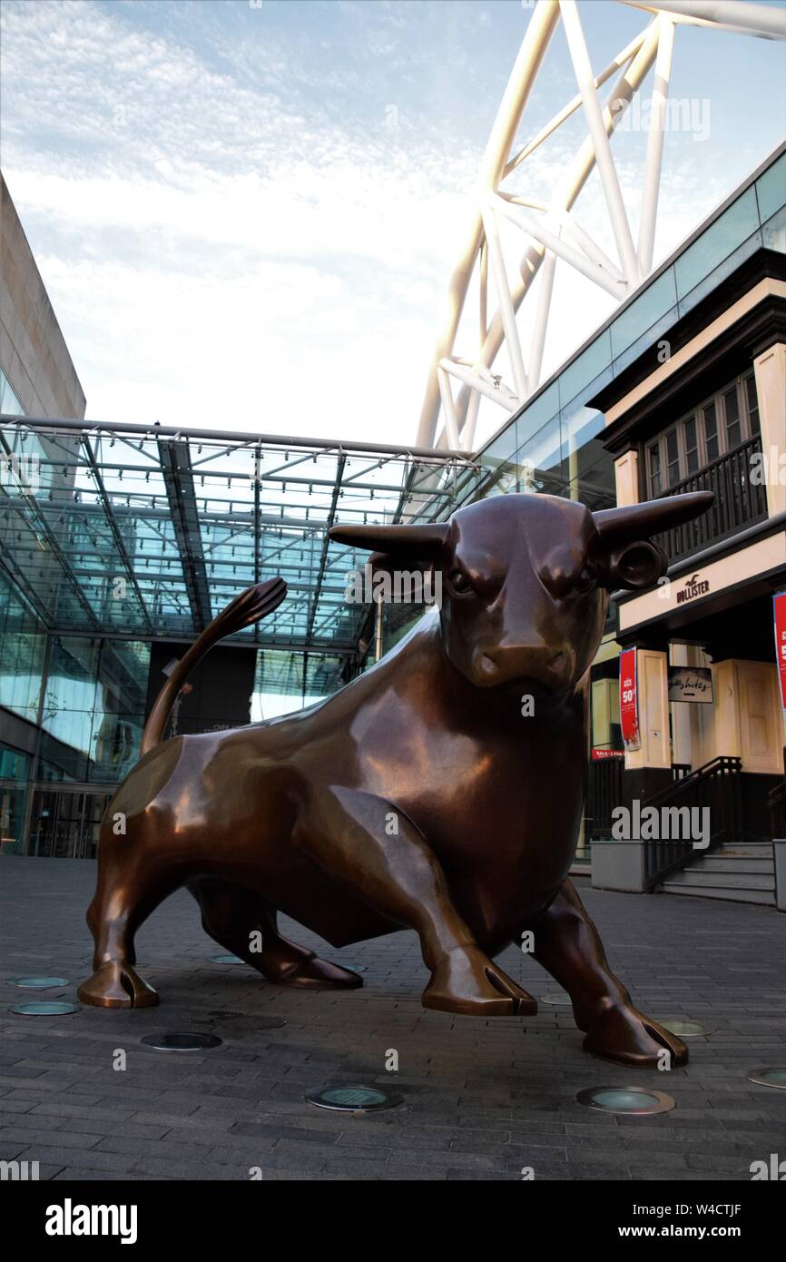 Birmingham England Bullring bull sculpture Stock Photo - Alamy