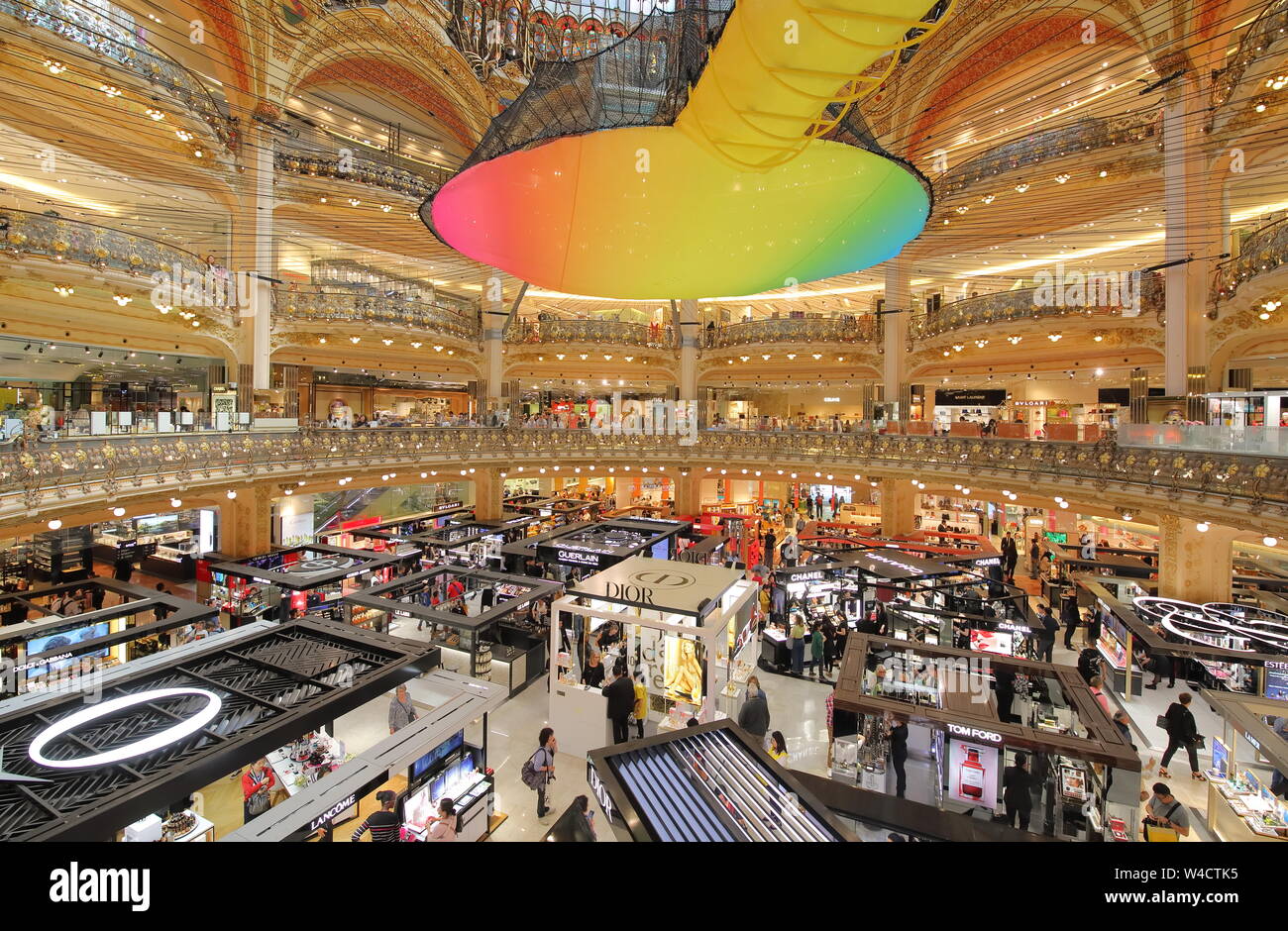 Printemps paris interior hi-res stock photography and images - Alamy