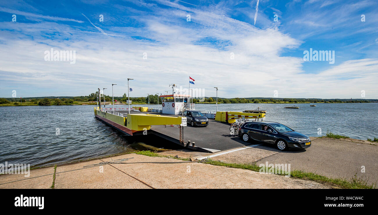 Gelderland, veerponten, ferries across the Dutch rivers, 22-07-2019 ...