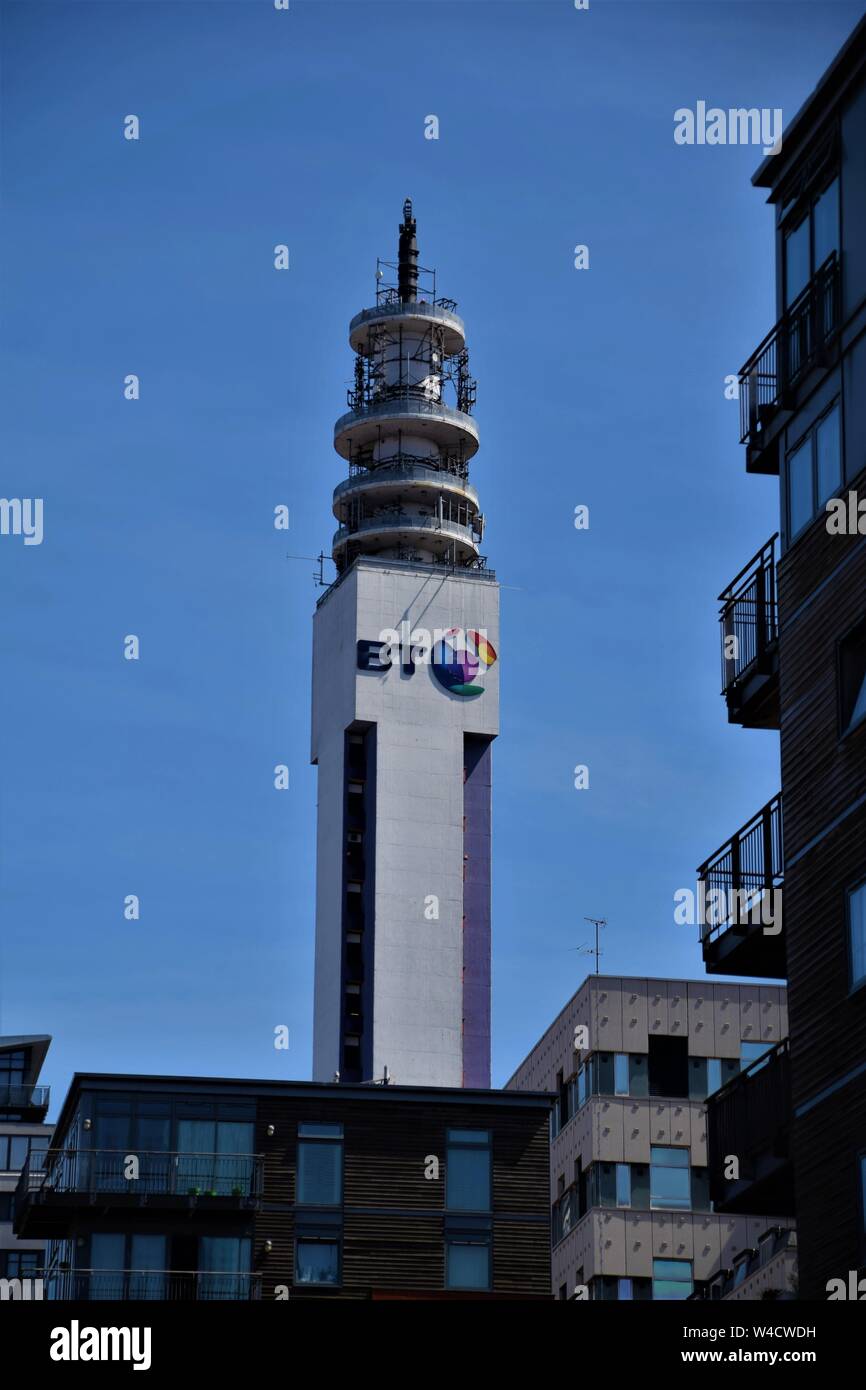 Broadcast tower hi-res stock photography and images - Alamy