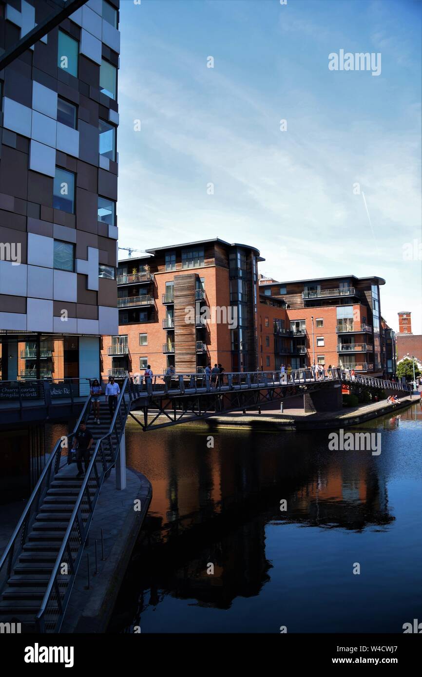 Bridge Over Canal Towpath High Resolution Stock Photography and Images ...