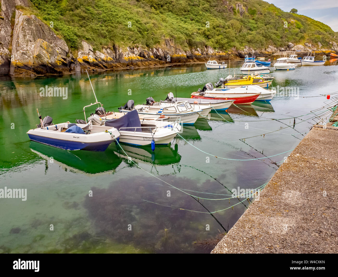 Porthclais wales hi-res stock photography and images - Alamy