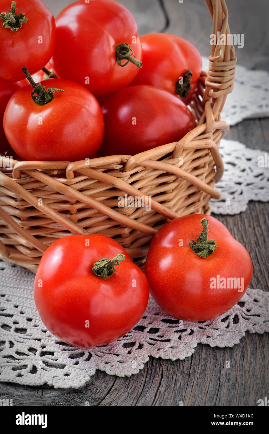 Fruit red tomatoes hi-res stock photography and images - Alamy