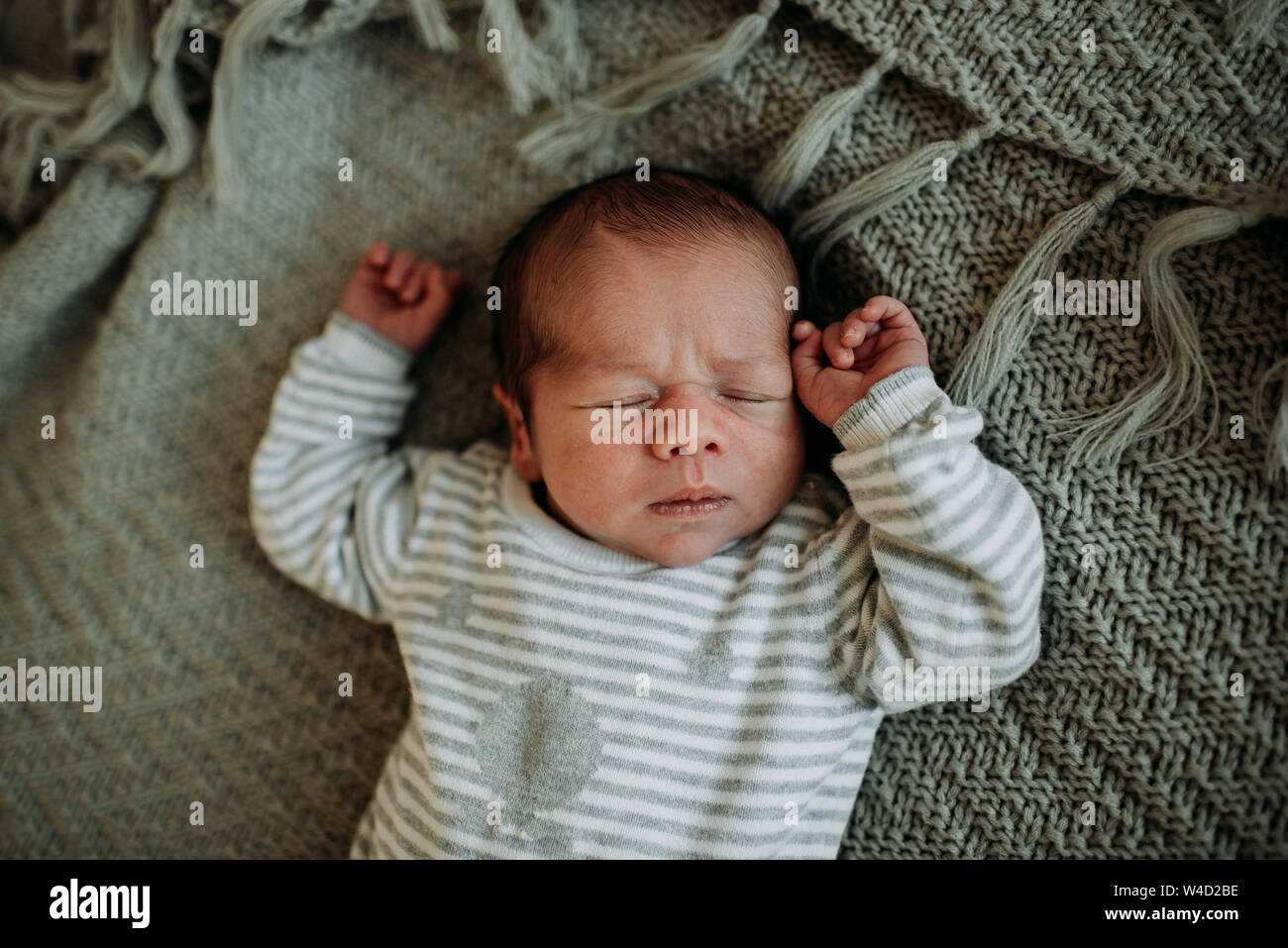 Nhs baby midwife hi-res stock photography and images - Alamy