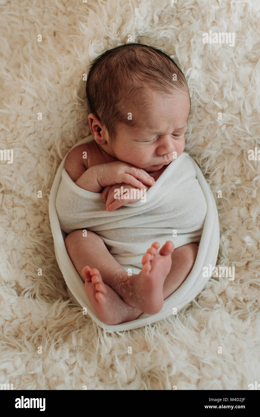 Nhs baby midwife hi-res stock photography and images - Alamy