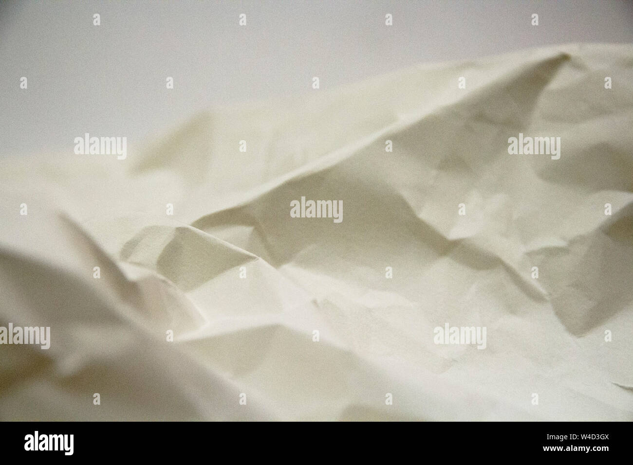 mountain of crumpled paper Stock Photo - Alamy