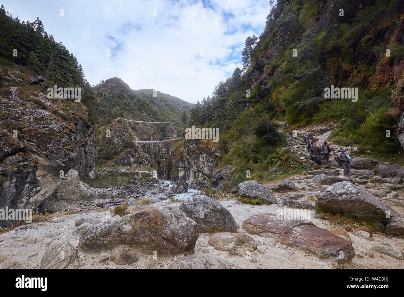 Hillary suspension bridge hi-res stock photography and images - Alamy