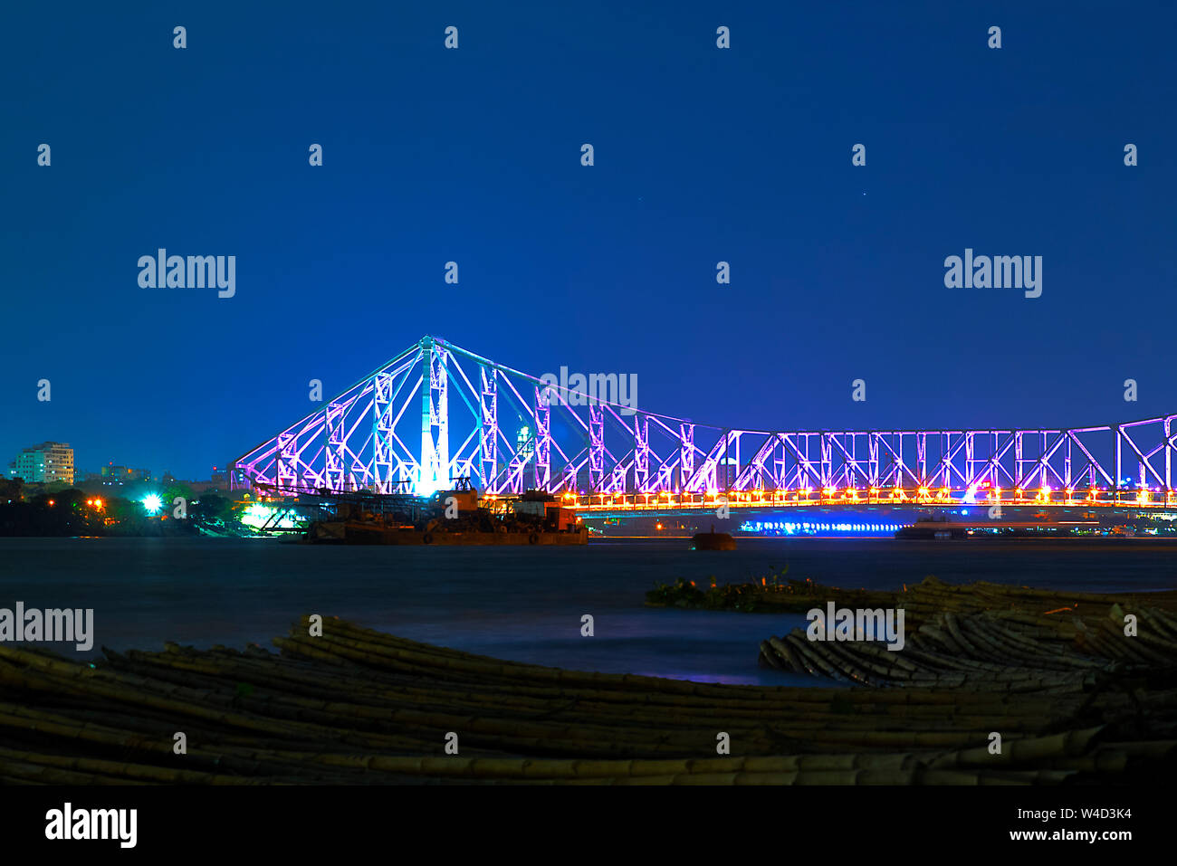 Howrah Bridge in Twilight Stock Photo - Alamy