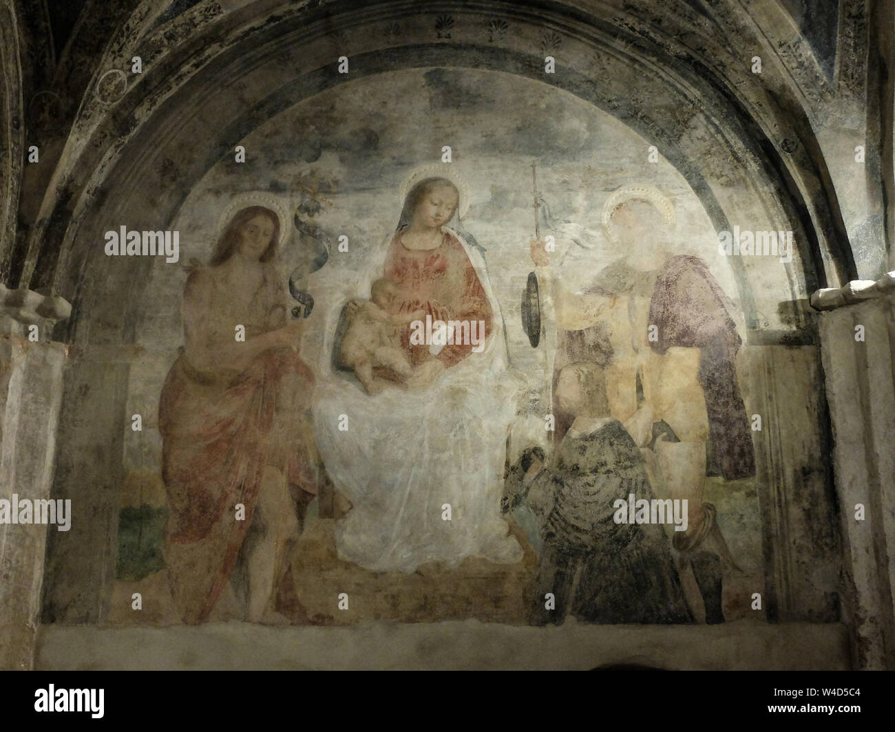 Cripta di san sepolcro hi-res stock photography and images - Alamy