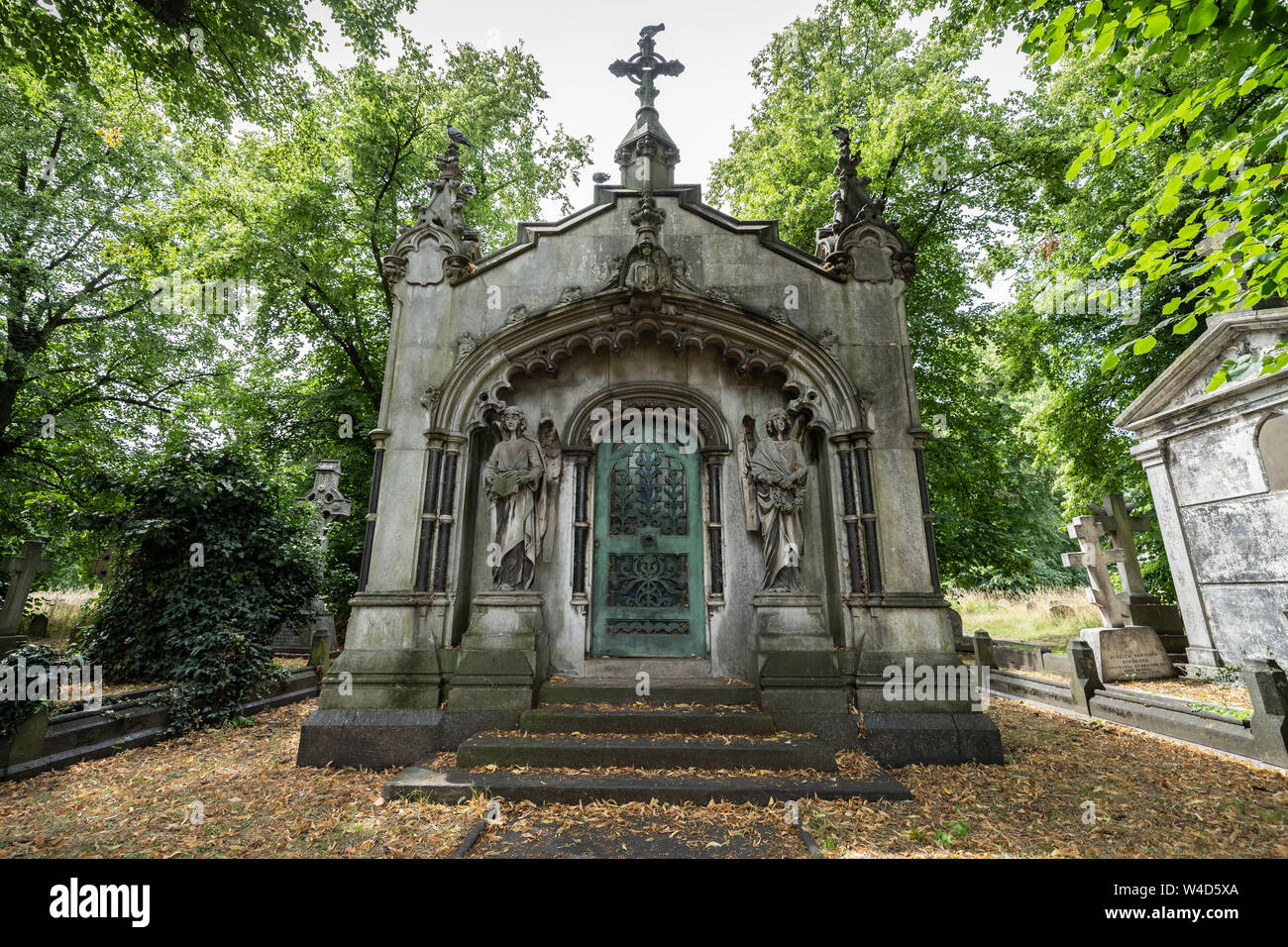 Brompton Cemetery Open Day. One of the ‘Magnificent Seven’ cemeteries in London, England, UK ...