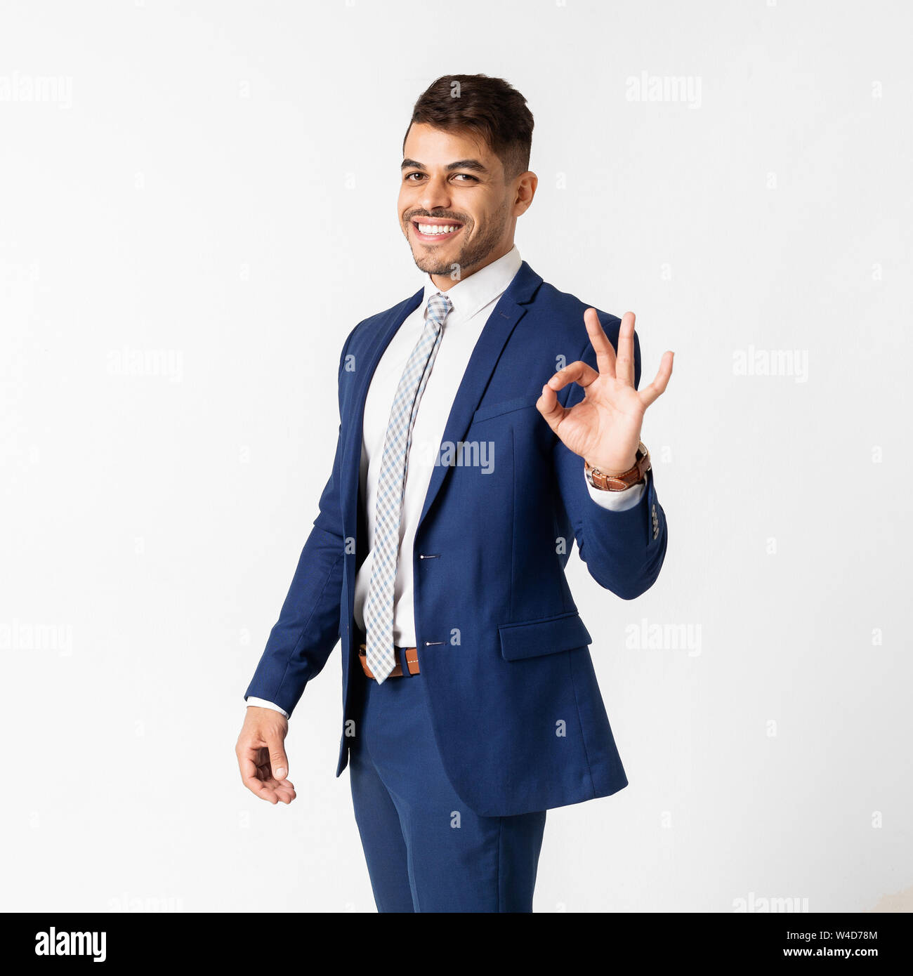 Arab man smiling hi-res stock photography and images - Alamy