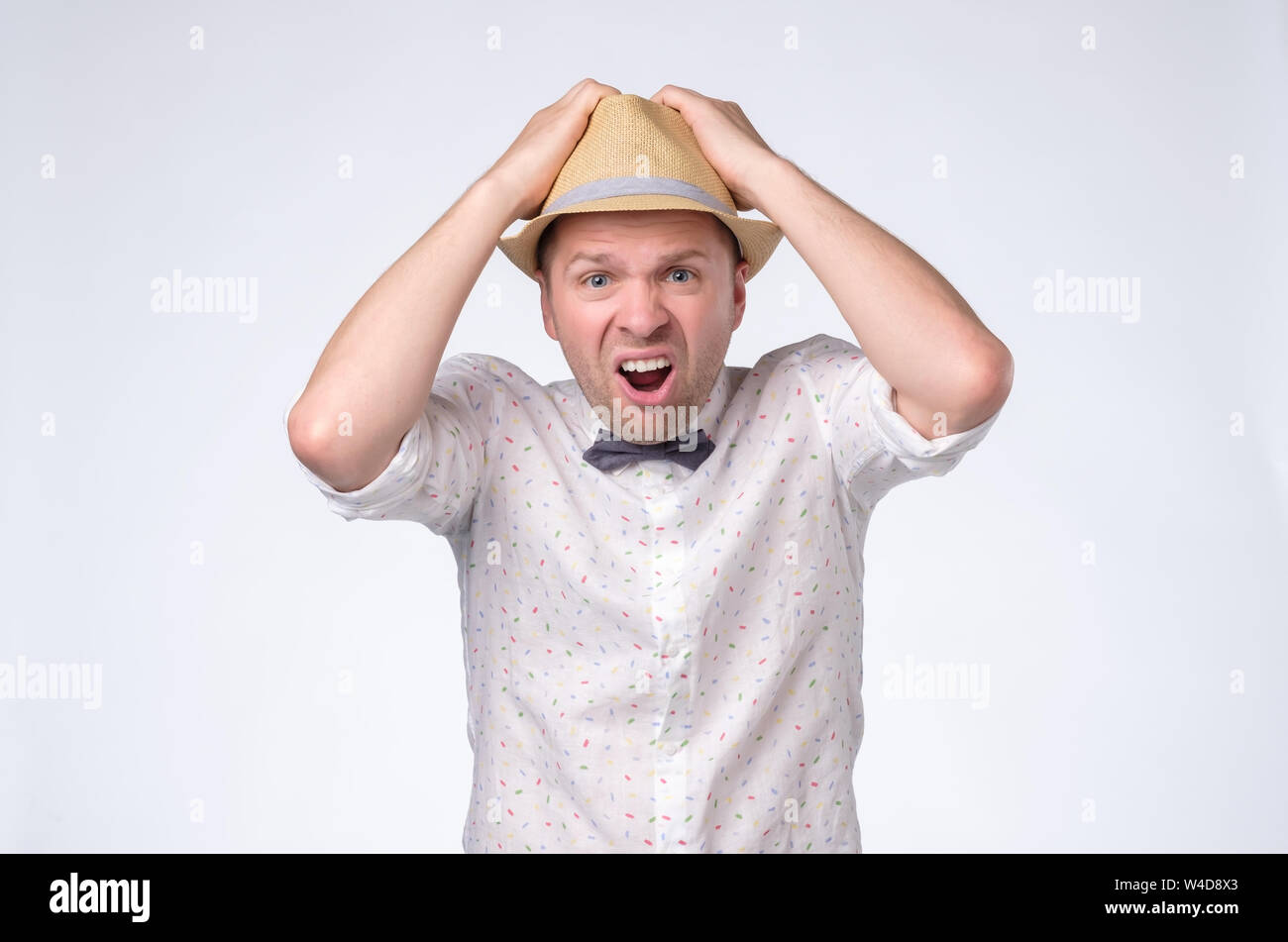 Scared man scream hi-res stock photography and images - Alamy