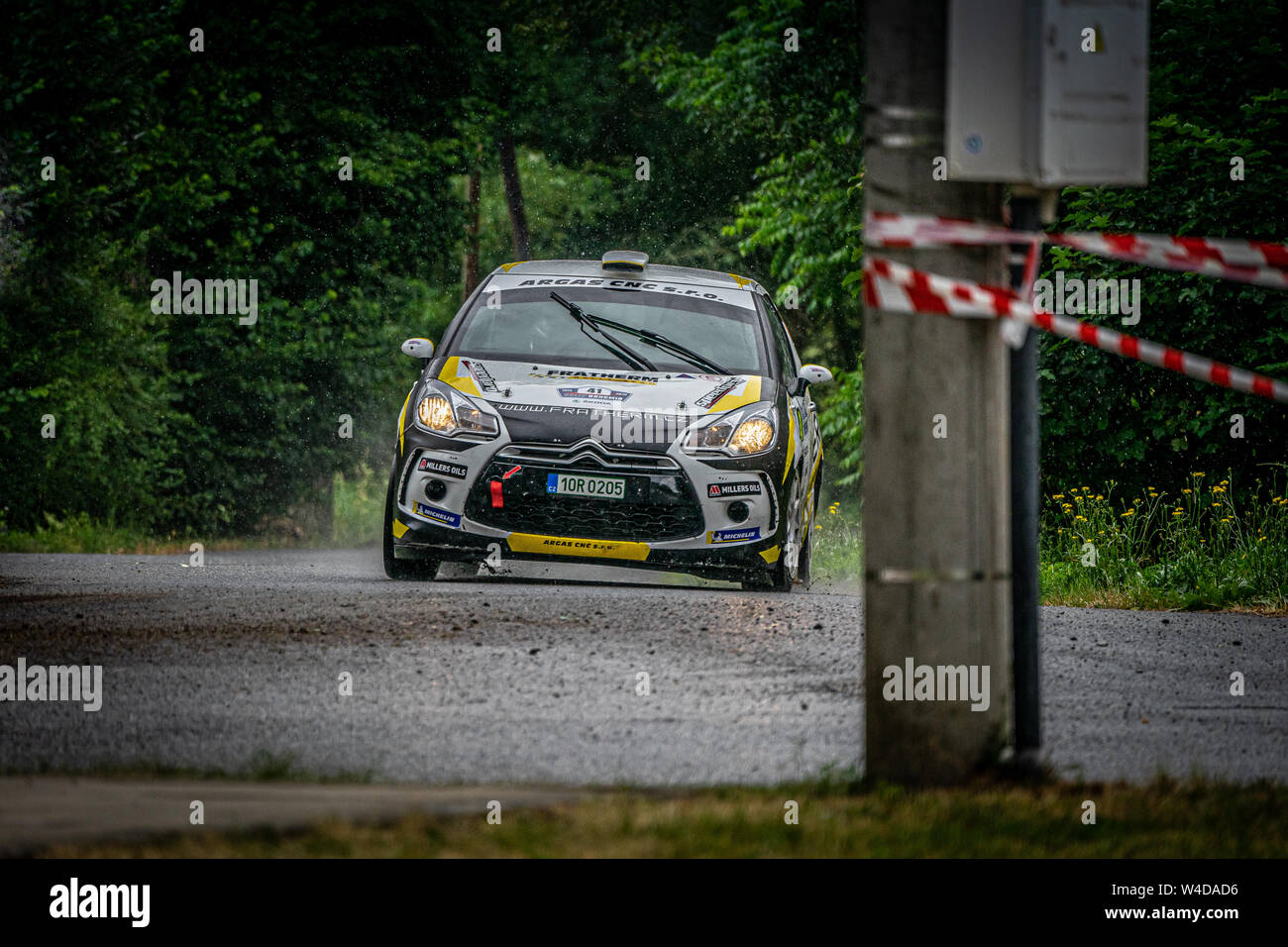 Rally car race chicane hi-res stock photography and images - Alamy