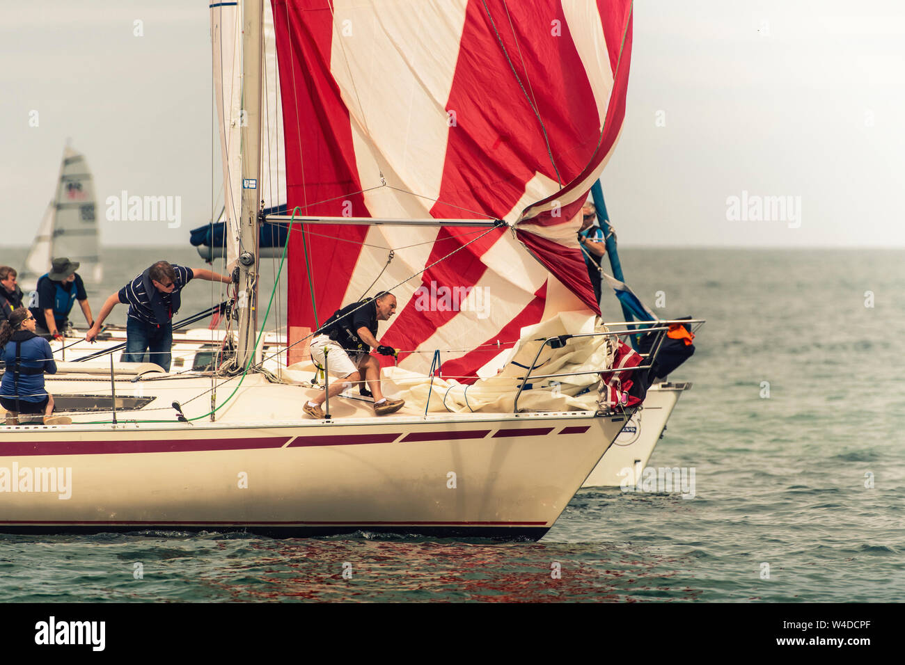 Yacht crew working hi-res stock photography and images - Alamy