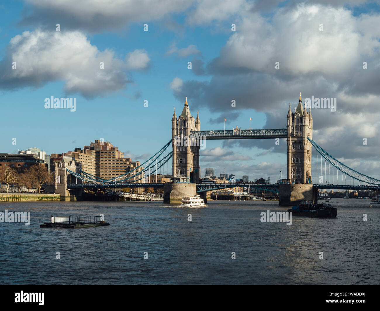 River Thames in London with the iconic landmark Tower Bridge, England ...