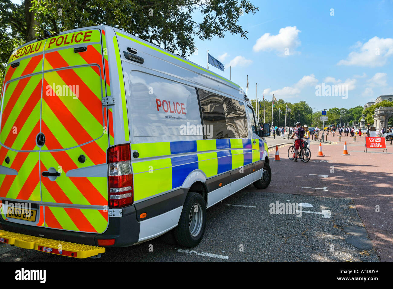 CARDIFF, WALES - JULY 2019: Police van parked in the shade in Cardiff ...