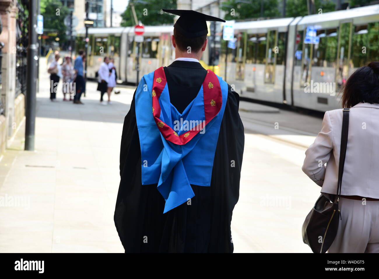 Graduated students uk hi-res stock photography and images - Alamy