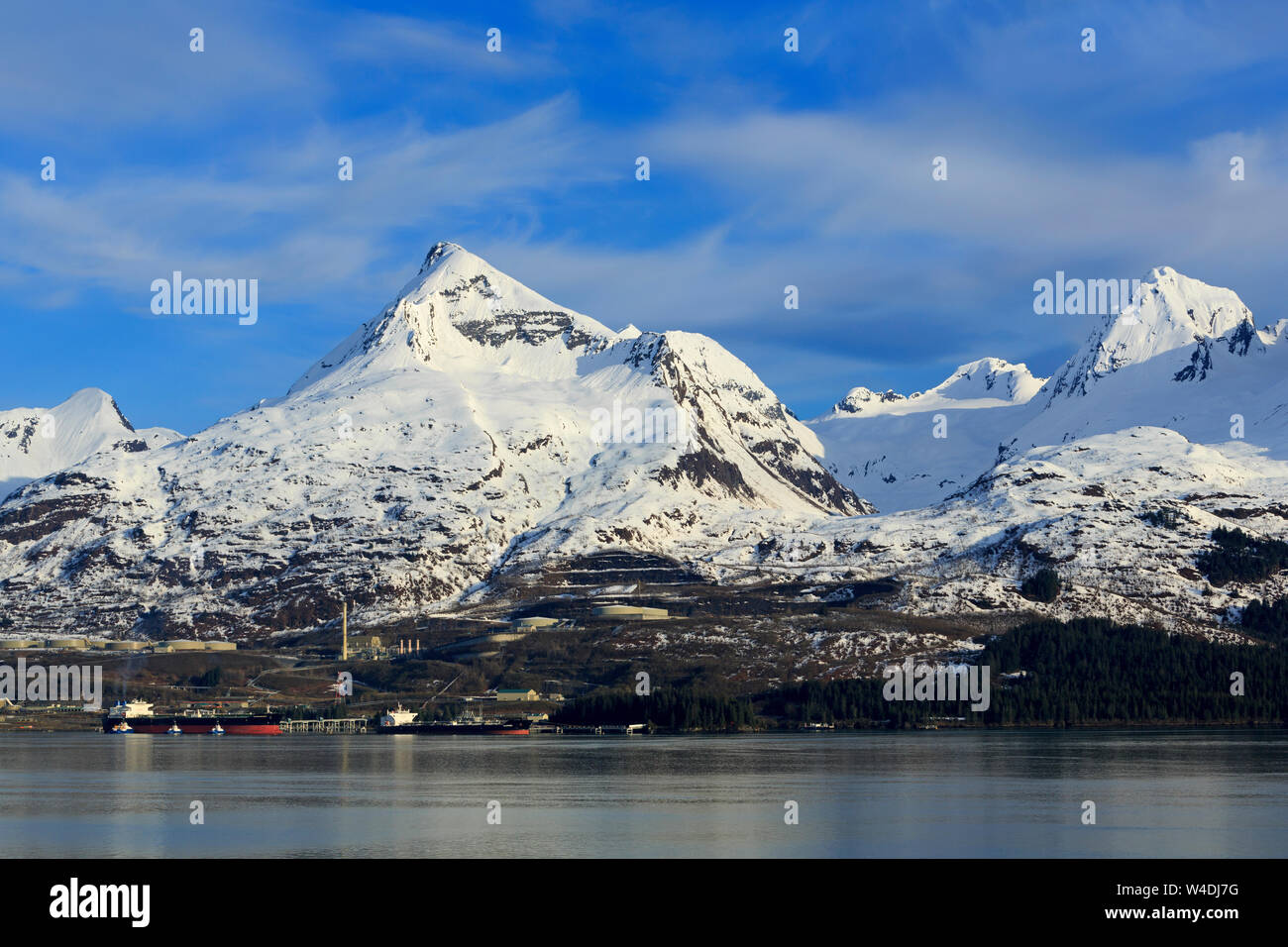 Oil tanker alaska hi-res stock photography and images - Alamy