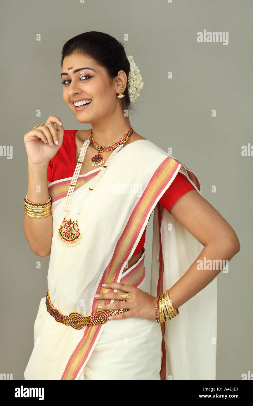 Portrait of a south Indian woman smiling Stock Photo - Alamy
