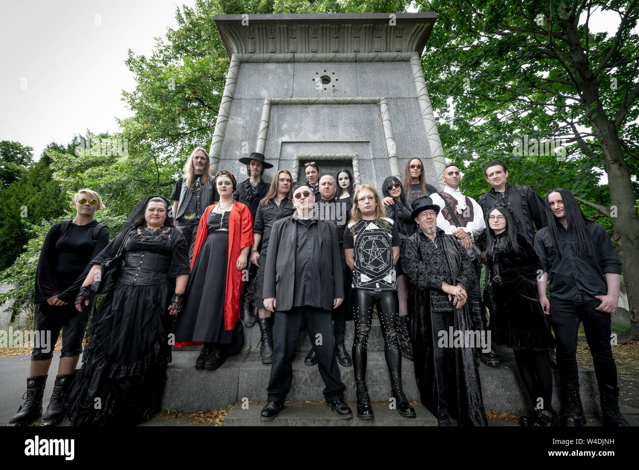 Courtoy mausoleum hi-res stock photography and images - Alamy