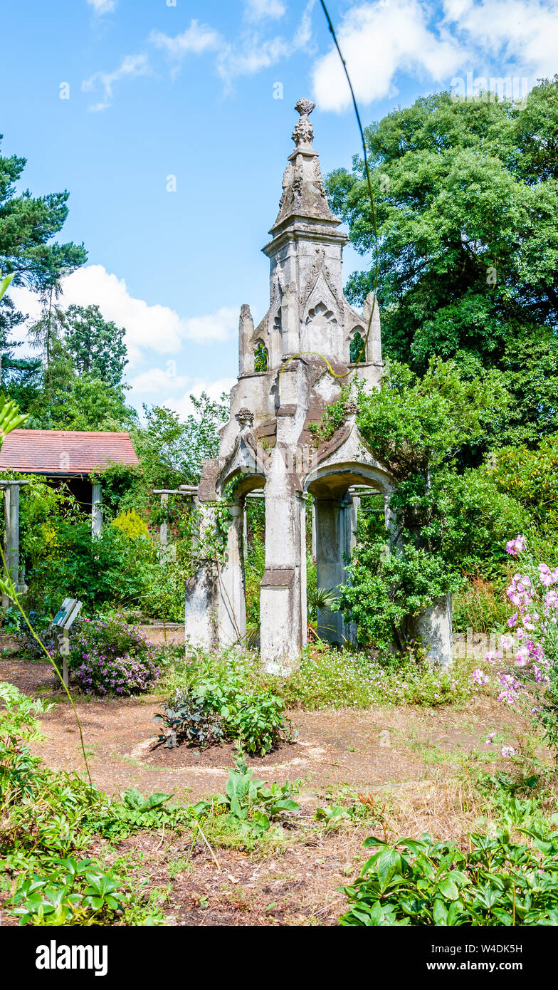 The Market Cross, Myddelton House Gardens Stock Photo - Alamy