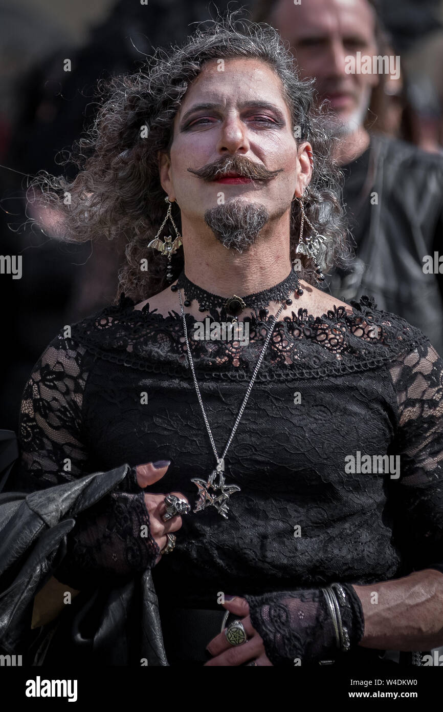 The london vampire society hi-res stock photography and images - Alamy