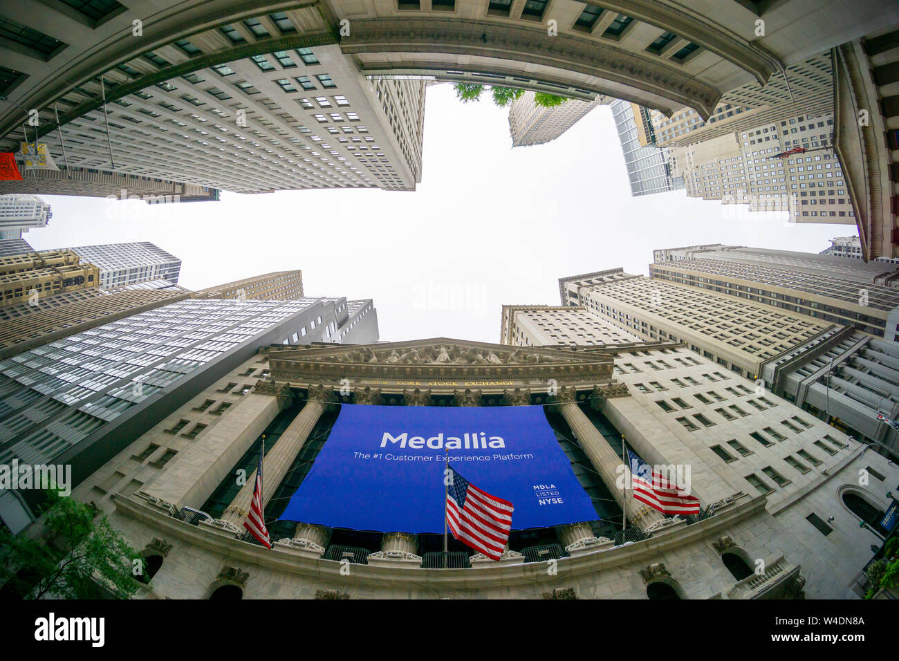 Medallia hi-res stock photography and images - Alamy