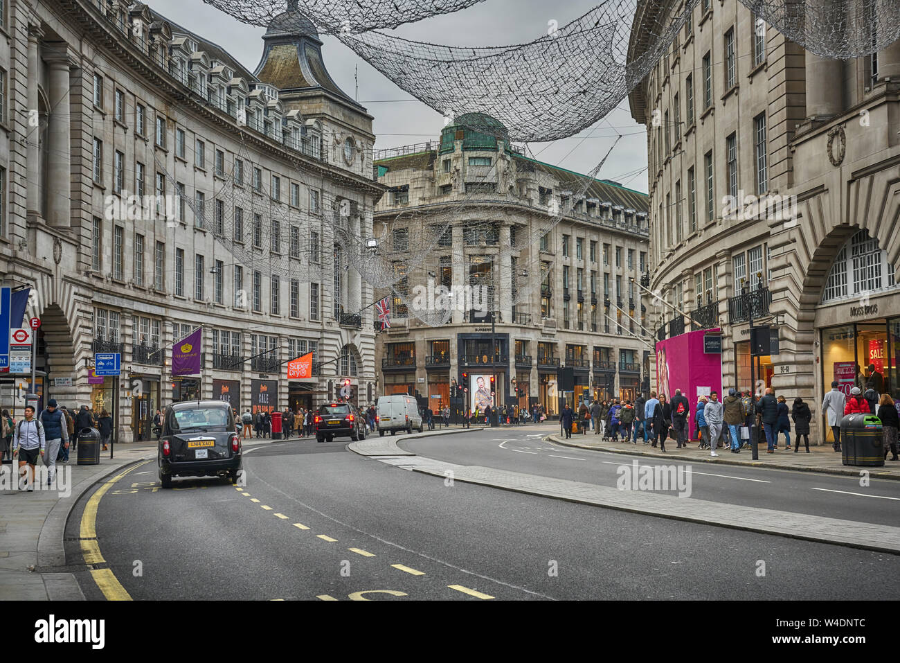 Regent street lonn hi-res stock photography and images - Alamy