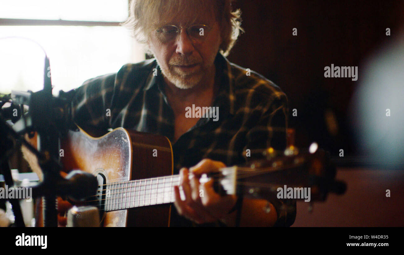 BETWEEN ME AND MY MIND, Trey Anastasio, 2019. © Trafalgar Releasing ... BETWEEN ME AND MY MIND, Trey Anastasio, 2019. © Trafalgar Releasing ...