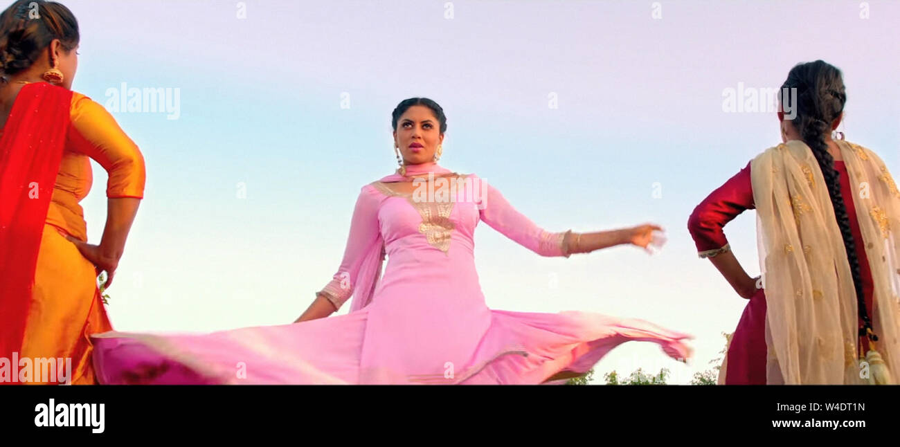 MINDO TASEELDARNI, Kavita Kaushik, 2019. © Omjee Group / courtesy ...