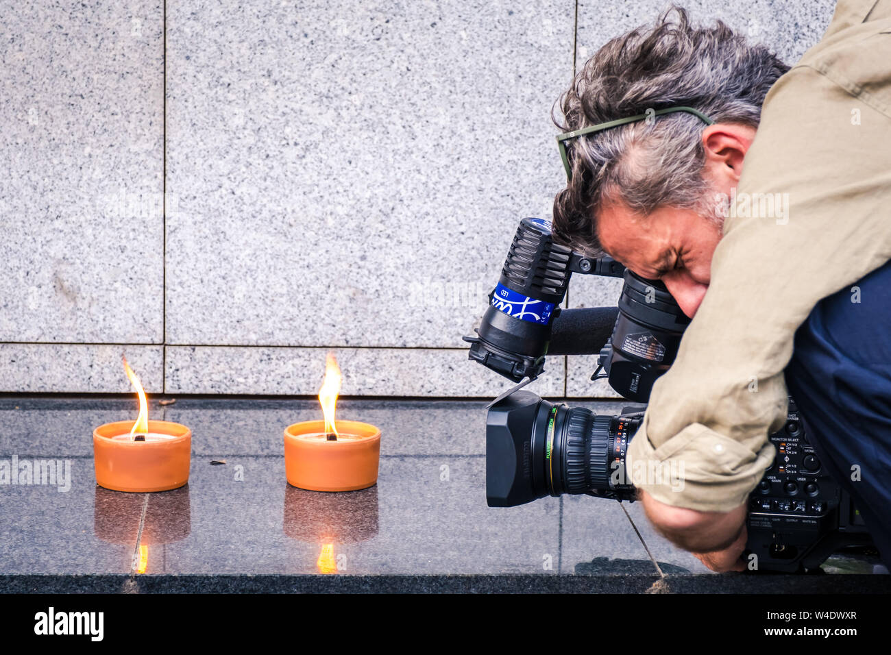 Deporting jews hi-res stock photography and images - Alamy