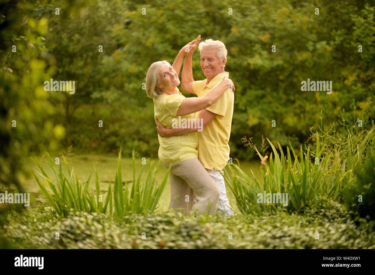 Portrait dancing posing hi-res stock photography and images - Alamy