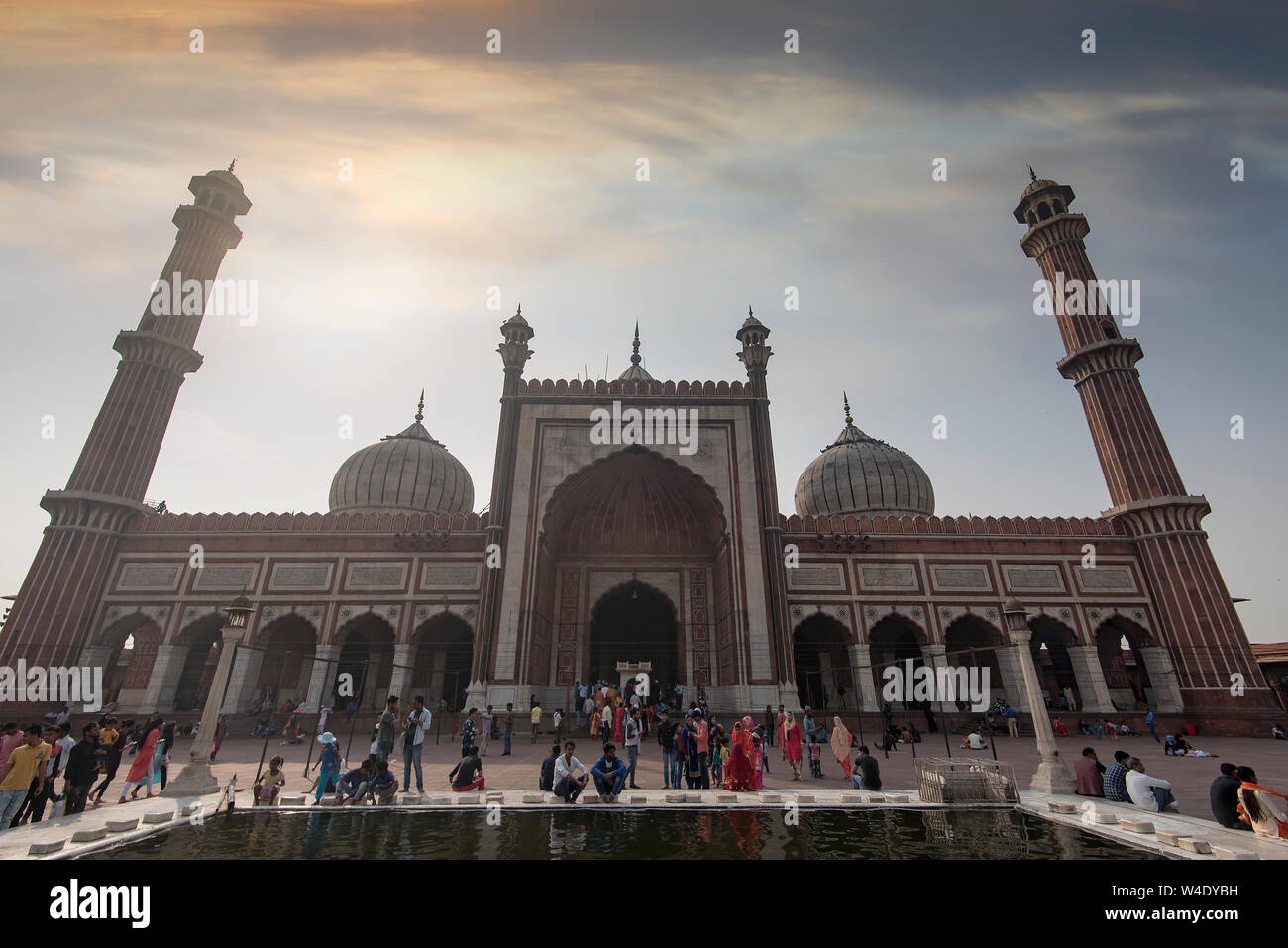 NEW DELHI - FEB 24: Jama Masjid and people in New Delhi on February 24 ...