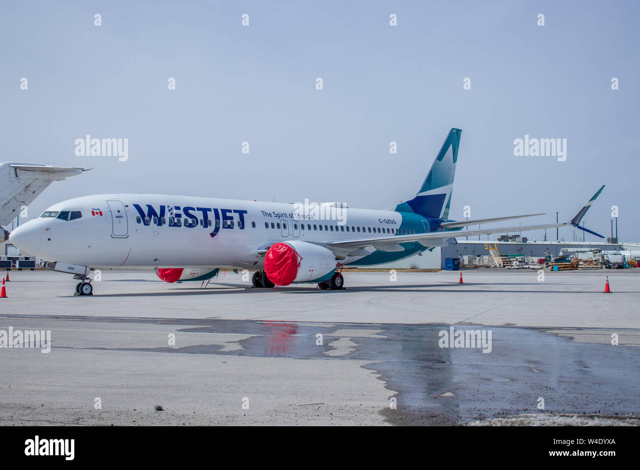 Boeing 737max8 hi-res stock photography and images - Alamy