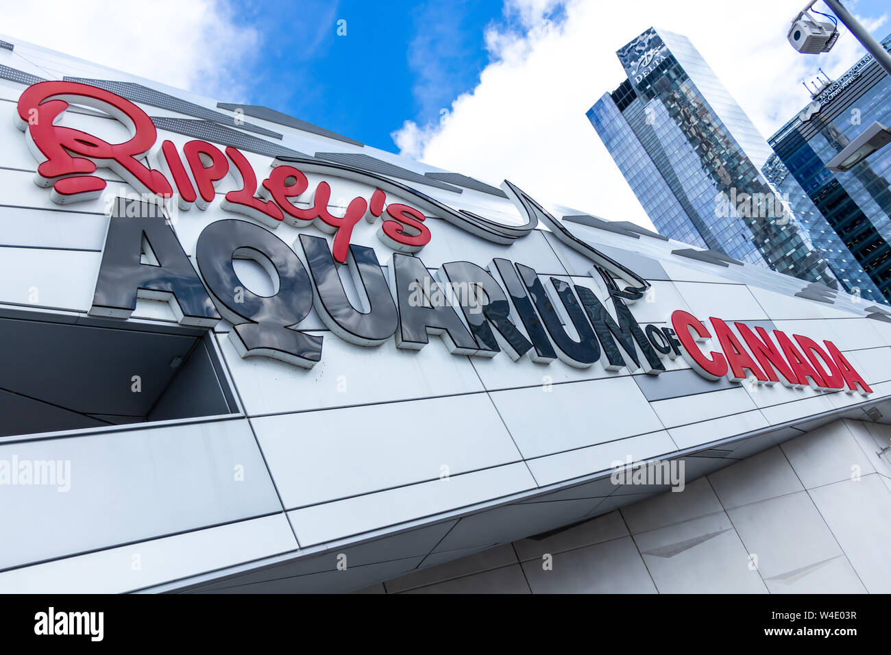 Exterior building business architecture sign logo hi-res stock ...