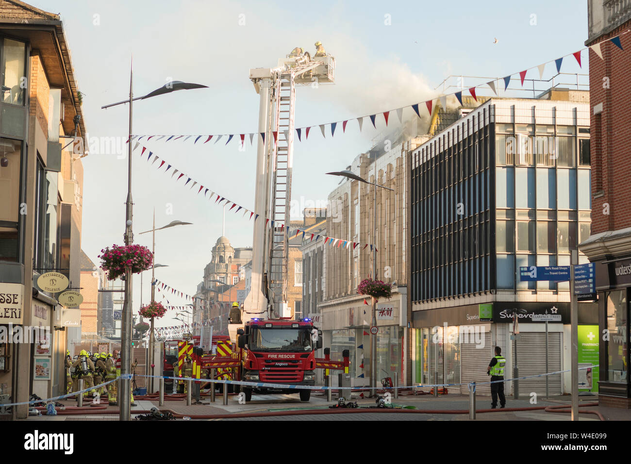 Southend fire service hi-res stock photography and images - Alamy