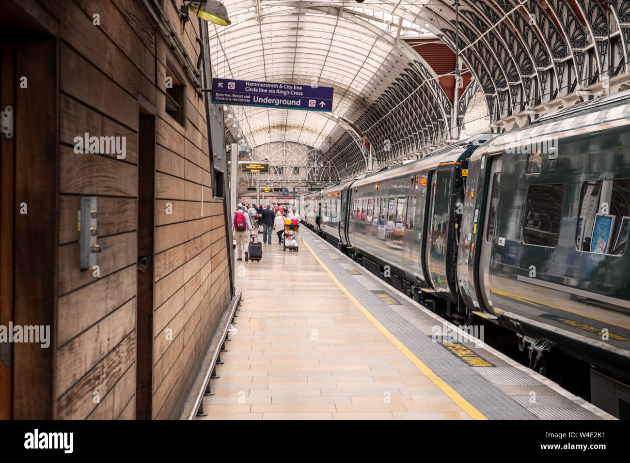 GWR train at station platform Stock Photo - Alamy