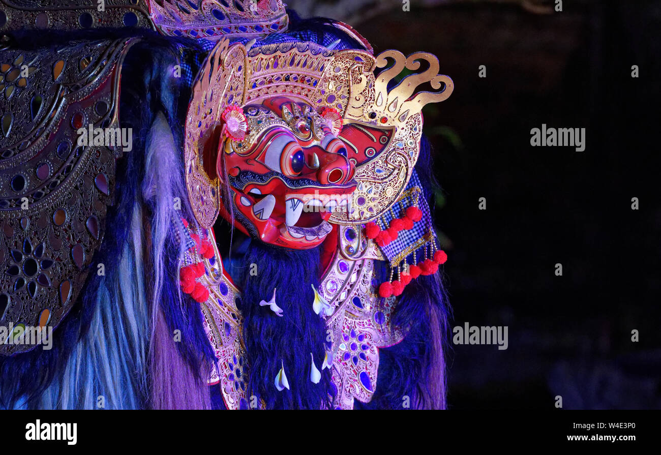 Performer dancer in traditional costume at the Ubud Palace dance ...